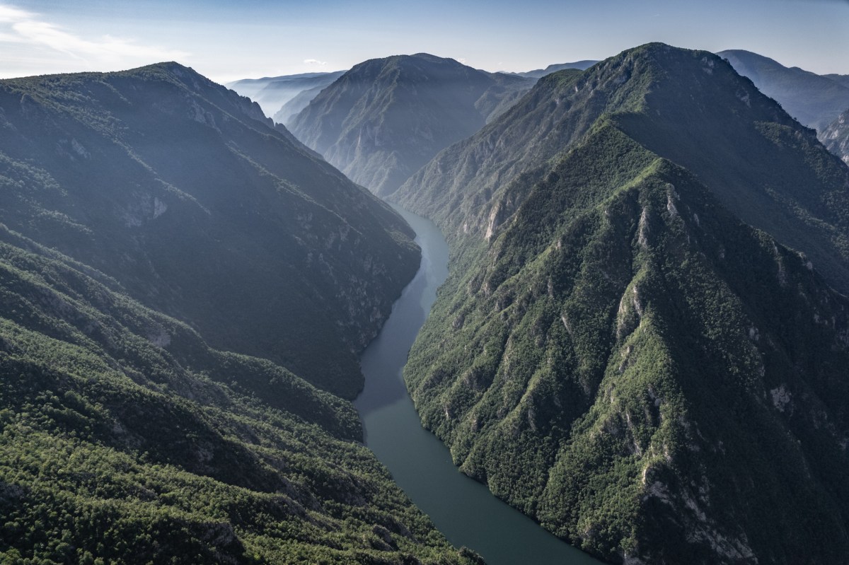Kanjon Drine. Pogledala. – NESTVARNA MESTA.