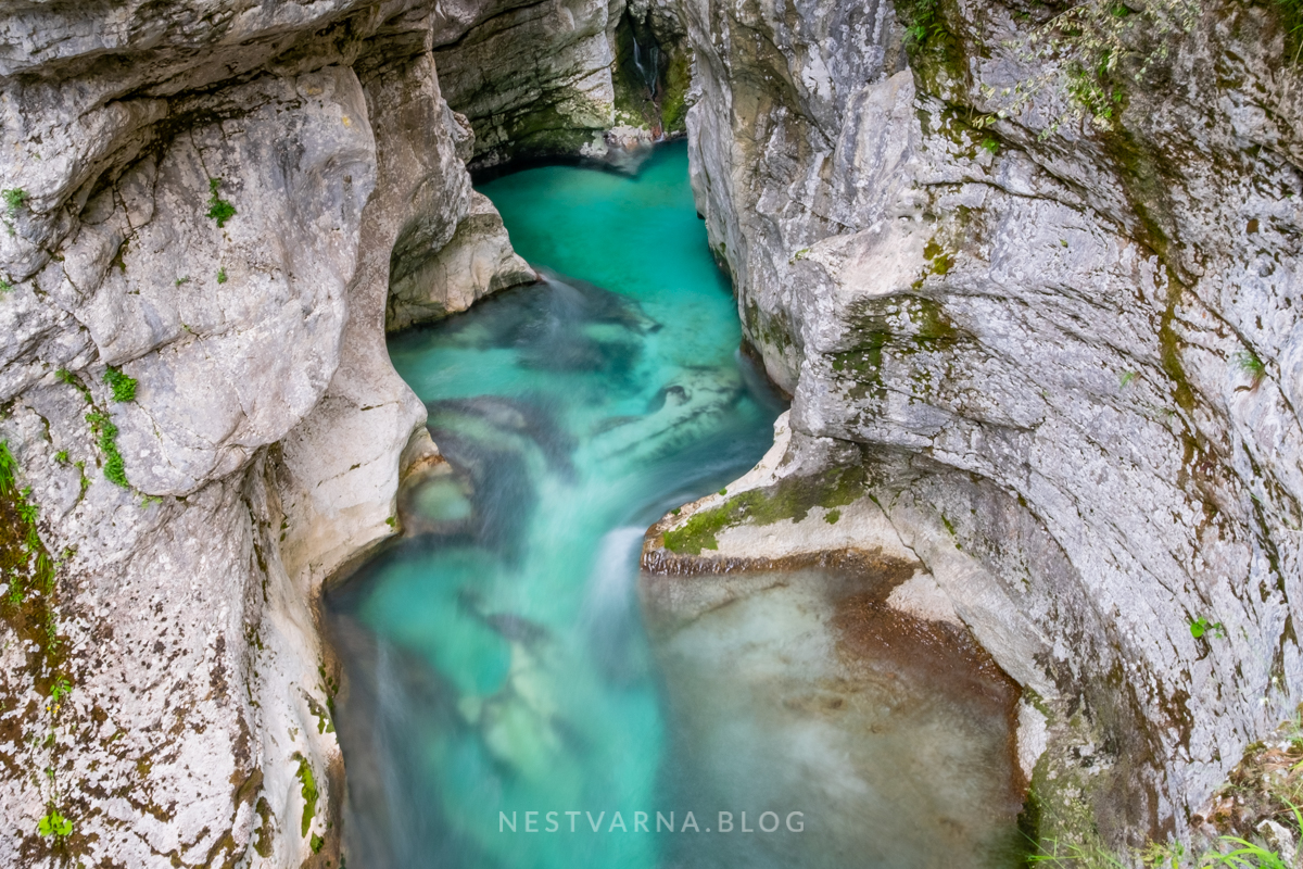 Dolina Soče. – NESTVARNA MESTA.