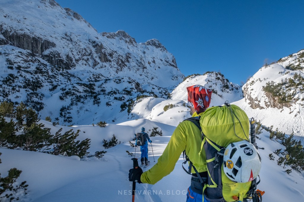 Durmitor. Trojni prevoj. Bandijerna. – NESTVARNA MESTA.