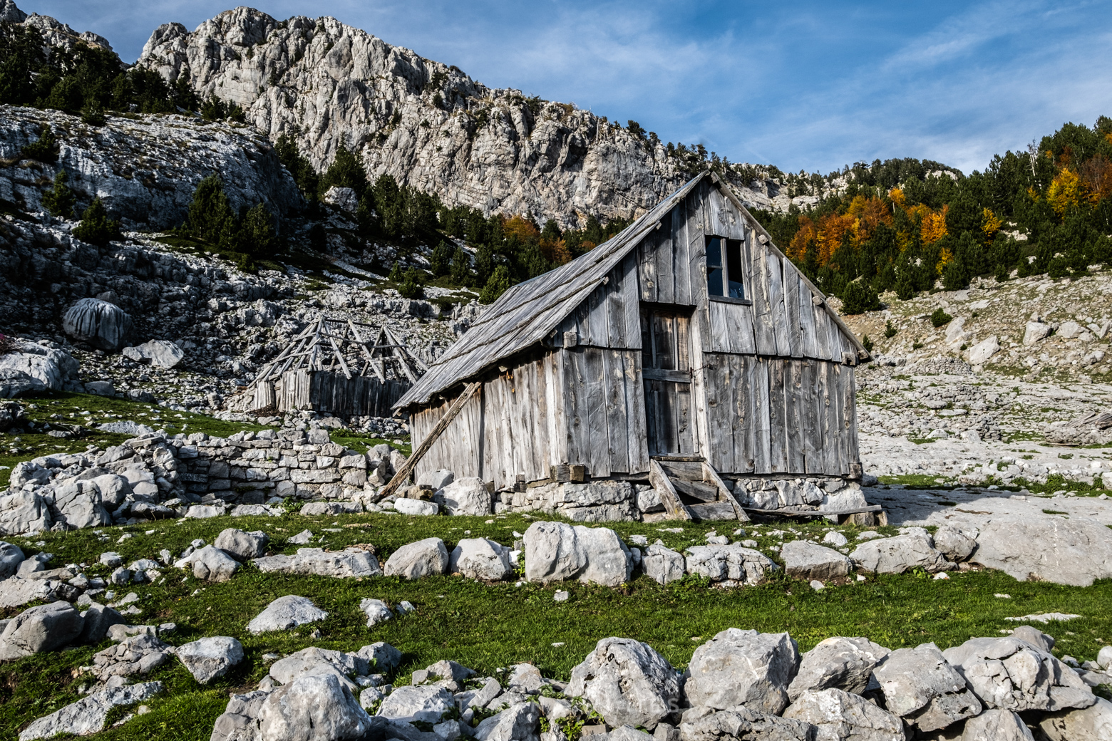 Маганик. Трештени врх. – NESTVARNA MESTA.