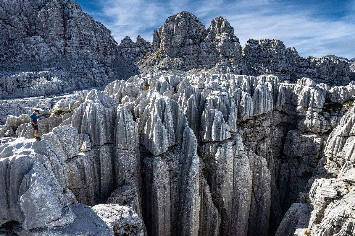 Маганик. Трештени врх. – NESTVARNA MESTA.