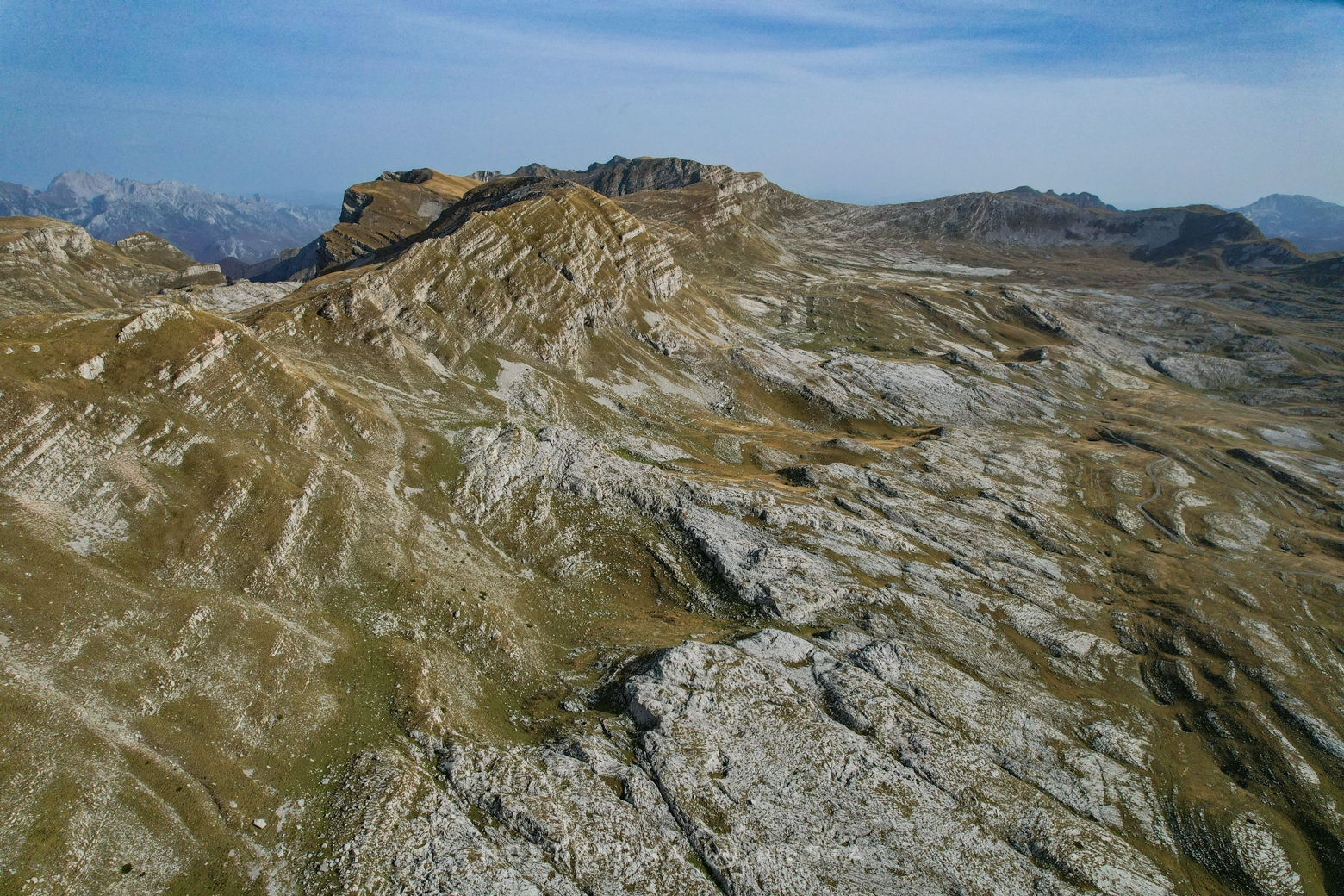 Moračke planine. Krutaš. – NESTVARNA MESTA.