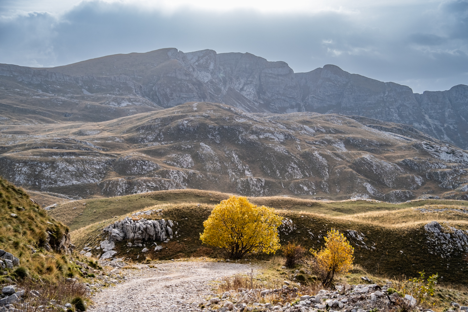 Moračke planine. Krutaš. – NESTVARNA MESTA.