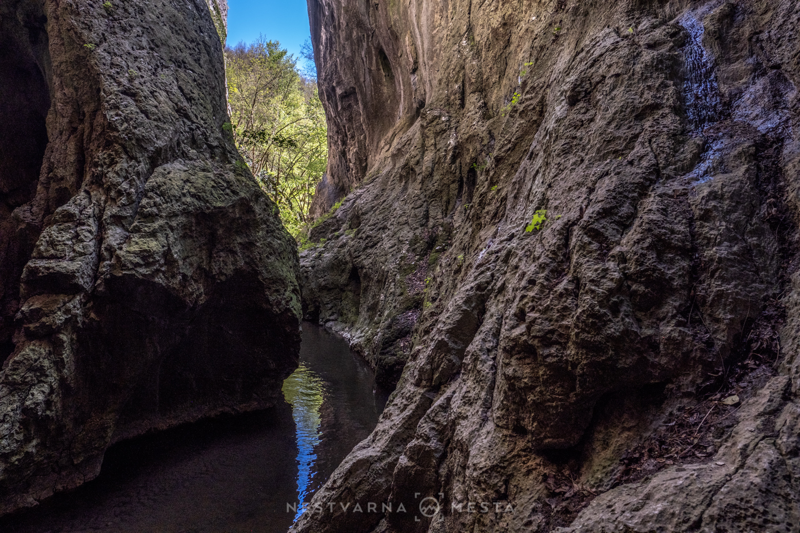 Прерасти Вратне, Ваља и Рајска прераст. – NESTVARNA MESTA.