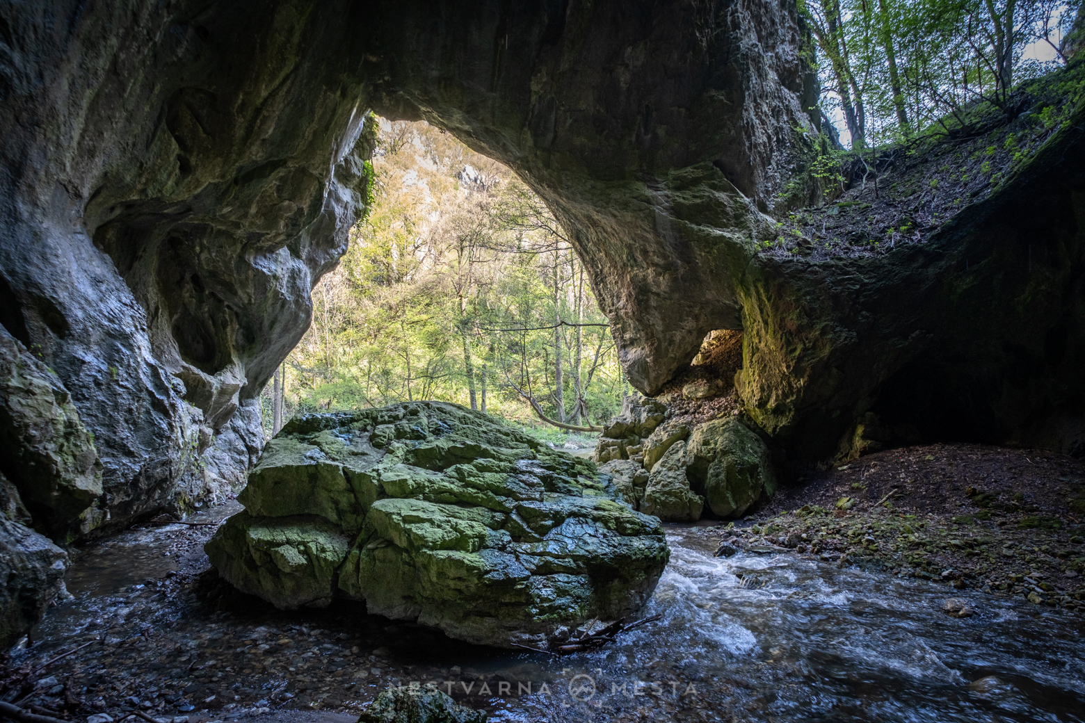 Прерасти Вратне, Ваља и Рајска прераст. – NESTVARNA MESTA.