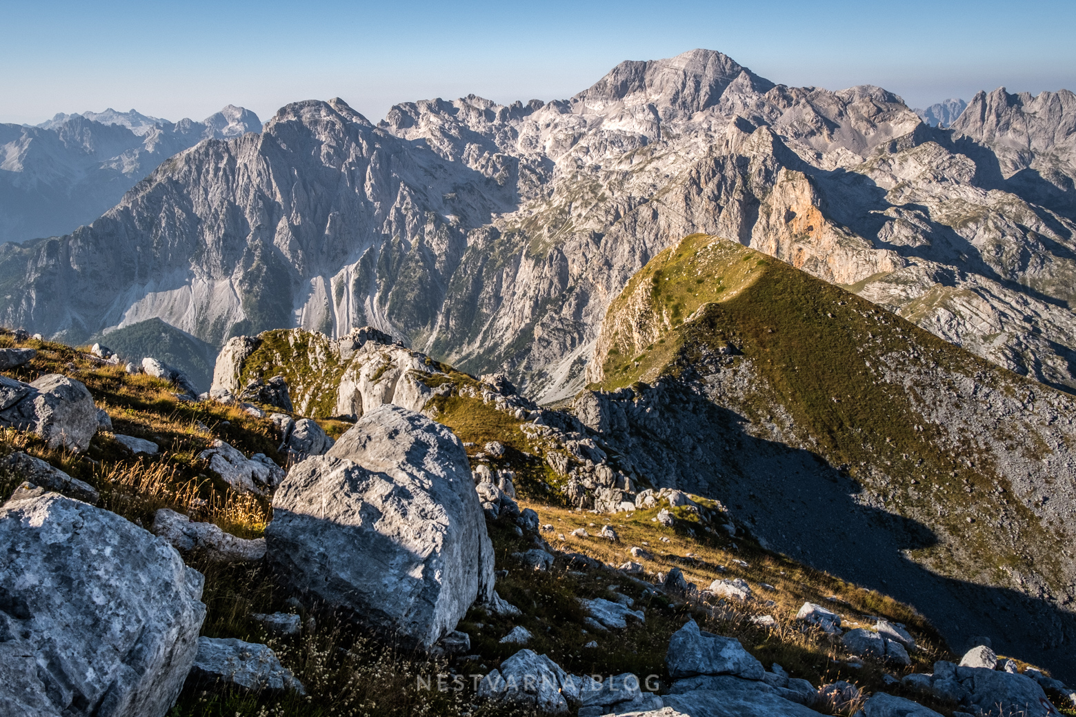Prokletije. Maja Rosit / Rosni vrh. – NESTVARNA MESTA.