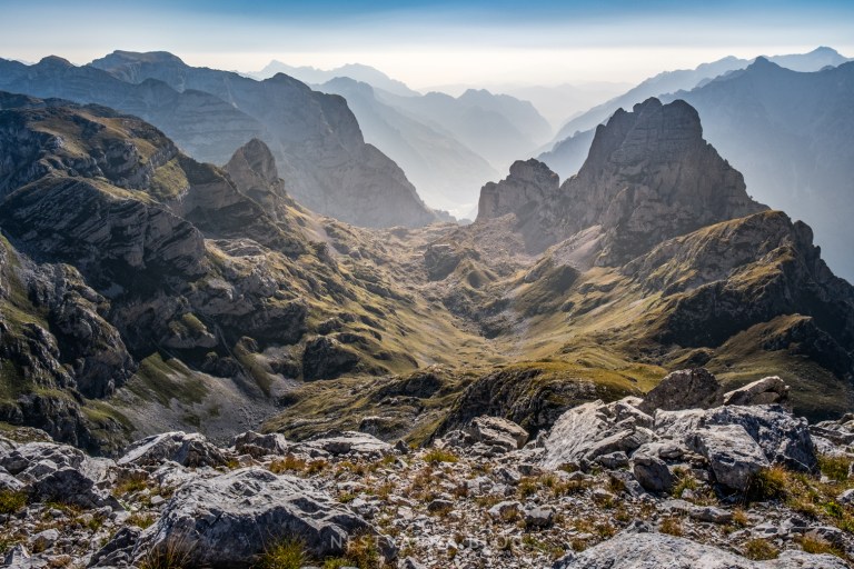 Prokletije. Maja Rosit / Rosni vrh. – NESTVARNA MESTA.