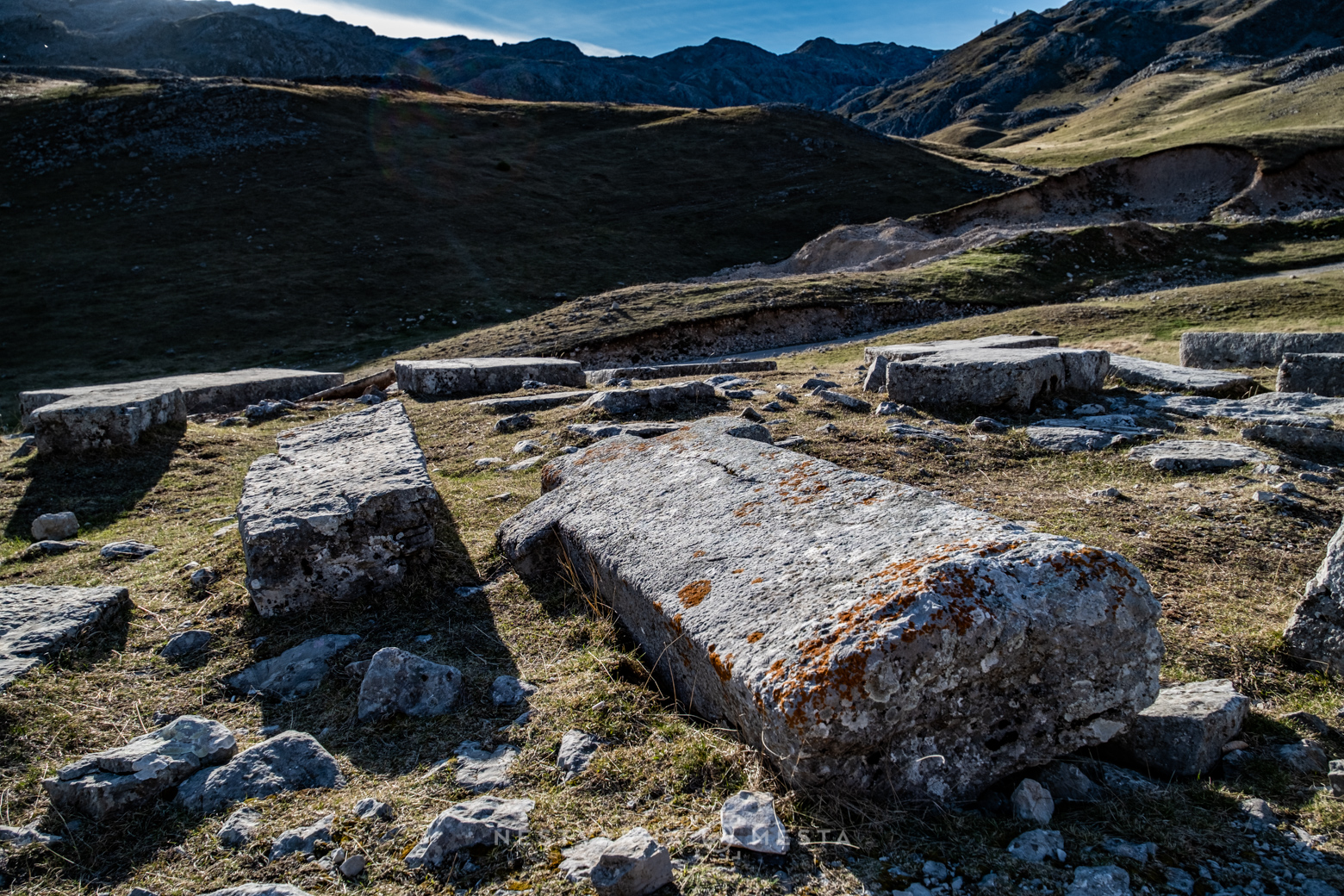 Visočica. Stećci. – NESTVARNA MESTA.
